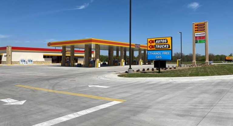 CEFCO opens location in Paris, Texas featuring CEFCO Kitchen – CEFCO